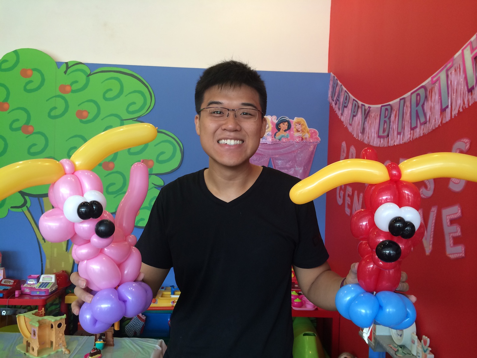 Professional Balloon Artist | THAT BalloonsTHAT Balloons