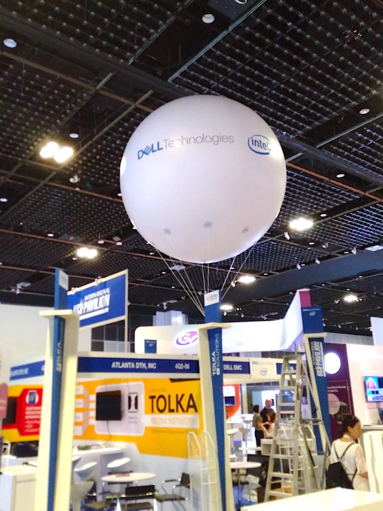 Advertising Balloons for Hire in Singapore | THAT BalloonsTHAT Balloons