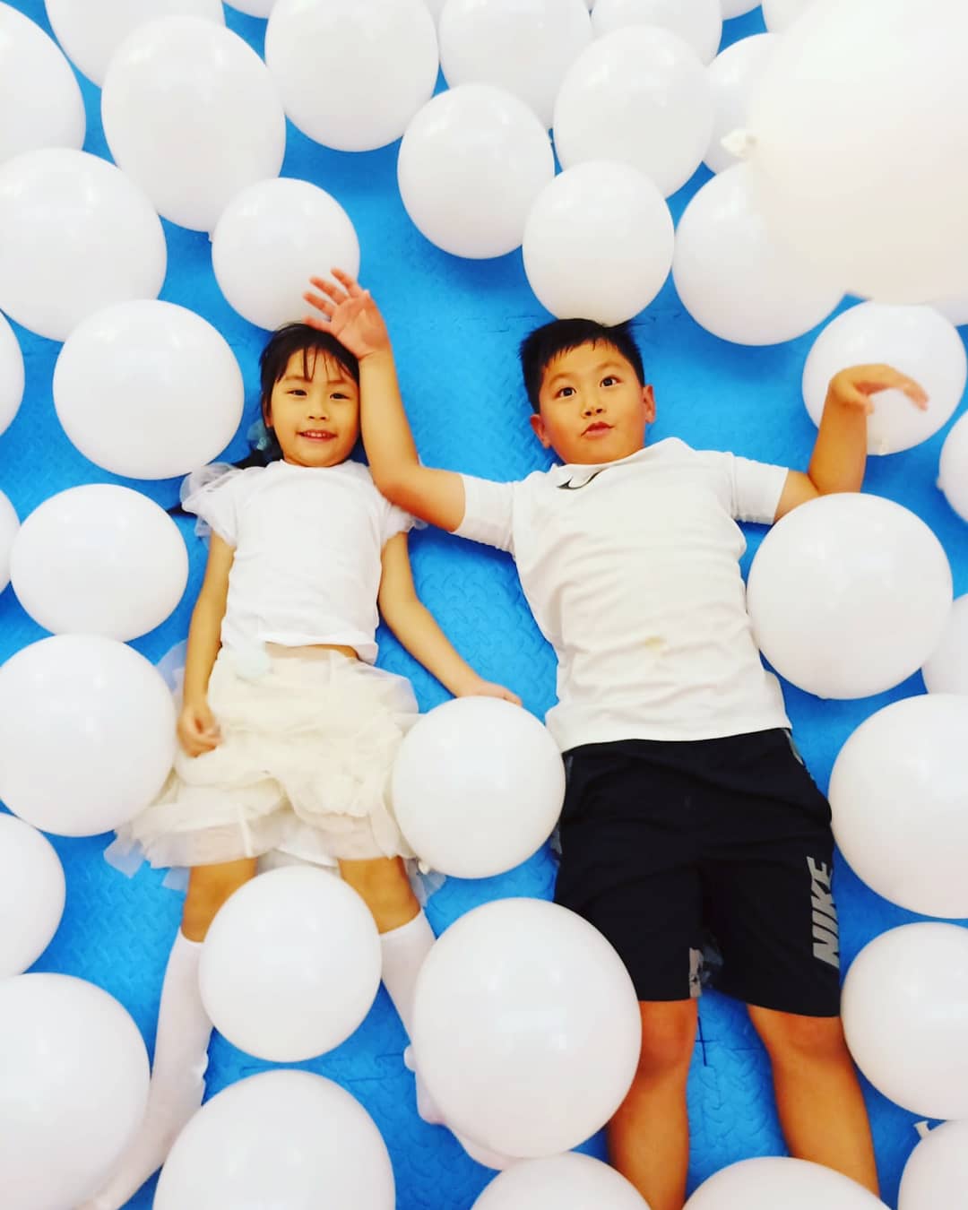 Giant Balloon Pit in Singapore | THAT BalloonsTHAT Balloons