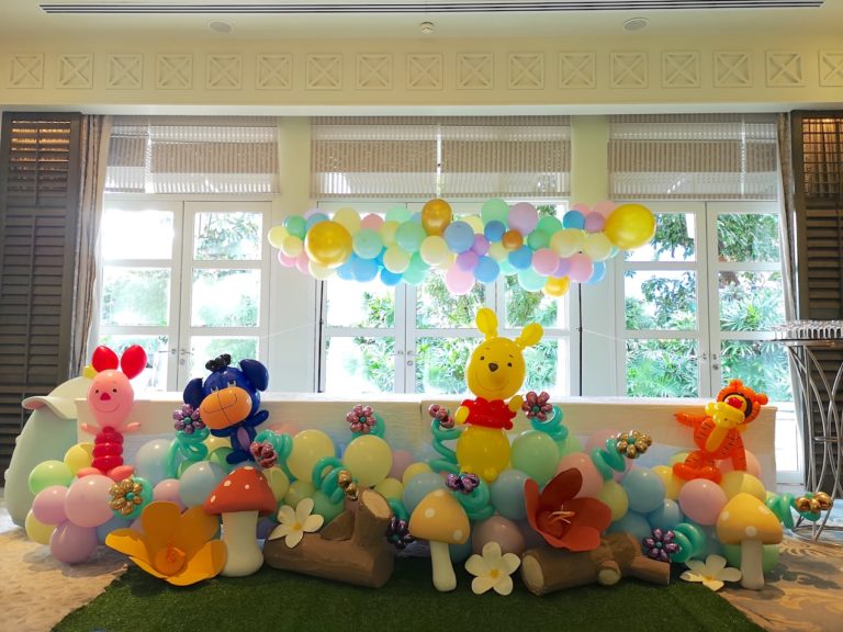 Stage Front Balloon Decoration Singapore | THAT BalloonsTHAT Balloons