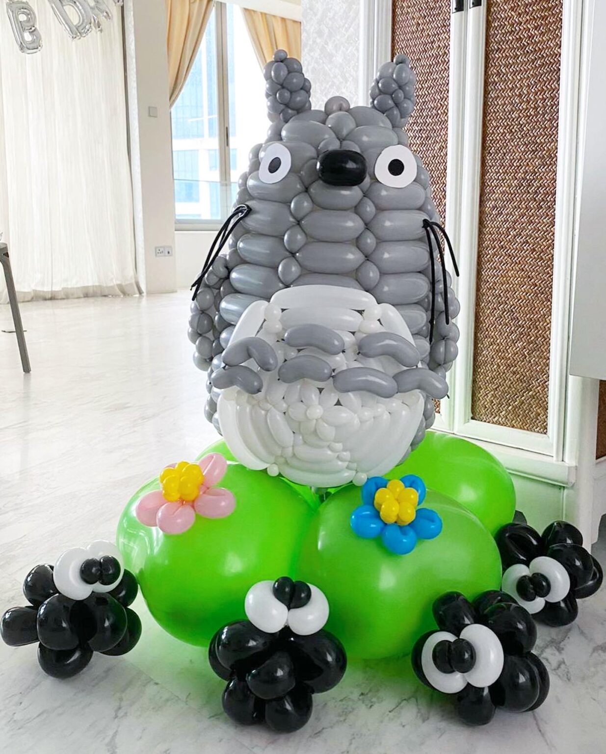 Customised Large Balloon Sculpture Decorations in Singapore | THAT ...