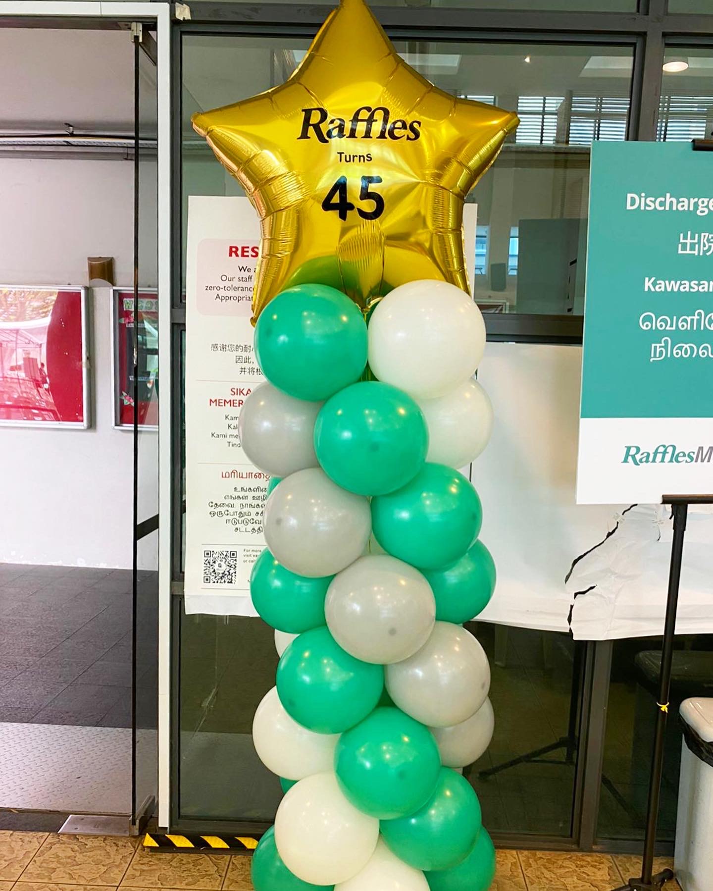 Customisable Balloon Pillars Decoration in Singapore - That Balloons